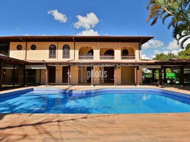 RARIDADE NO LAGO SUL | TERRENO DE 4.000m²