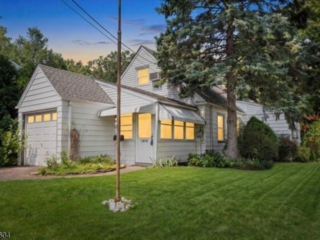 Raritan Rd, Cranford, Home For Sale