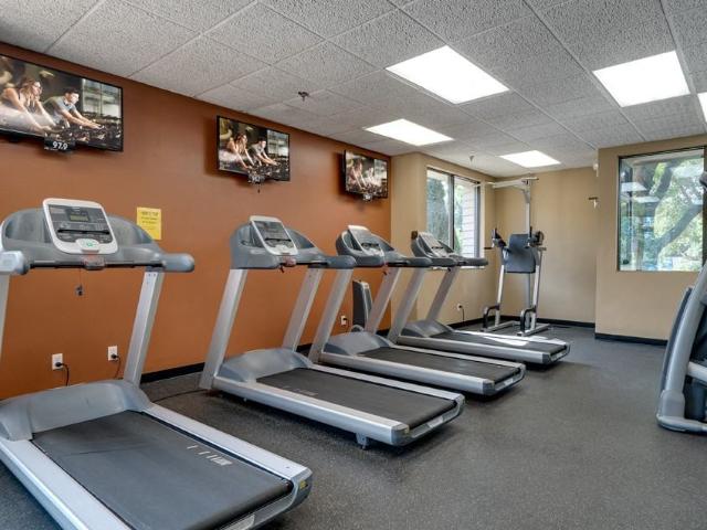Raspberry Woods Townhomes 2 Bedroom Apartment for Rent at 5190 Nolan Dr, Minnetonka, MN 55343