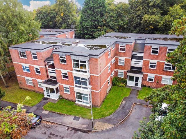 Ratcliffe Court, Stoneygate, Leicester LE2, 2 bed flat to rent, £1,100 pcm | PrimeLocation