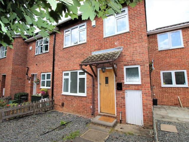 Ratcliffe Close, Uxbridge 3 bed terraced house to rent £1,950 pcm £450 pw