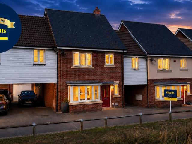 Ratcliffe Gate, Chelmsford, CM1 4 bed link detached house to rent £2,800 pcm £646 pw