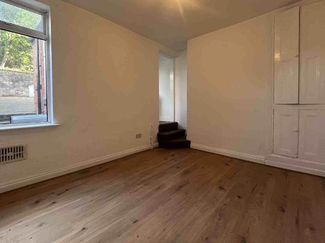 Ratcliffe Gate, Mansfield NG18, 2 bed flat to rent, £595 pcm | PrimeLocation