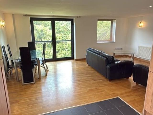 Ratcliffe Road, Leicester LE2, 2 bed flat to rent, £1,175 pcm | PrimeLocation