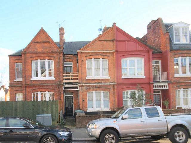 Rathcoole Gardens, Crouch End, N8 1 bed flat to rent £1,711 pcm £395 pw