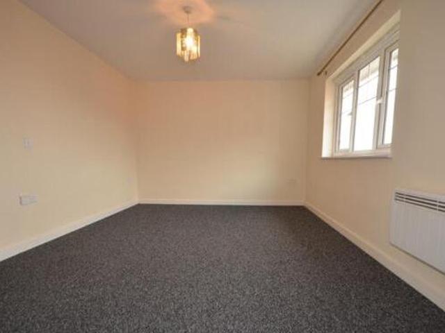 Rathbone Court, Coventry, 2 Bedroom Flat