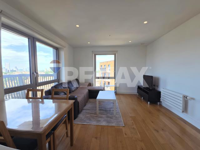 Rathbone Market, Canning Town. 2 bed flat to rent £2,350 pcm £542 pw