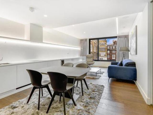 Rathbone Place, London, 1 Bedroom Apartment