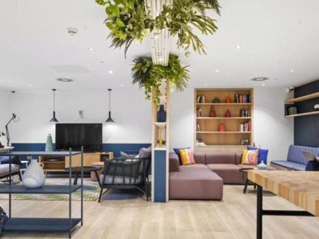 Rathbone Street, London, 3 Bedroom Apartment