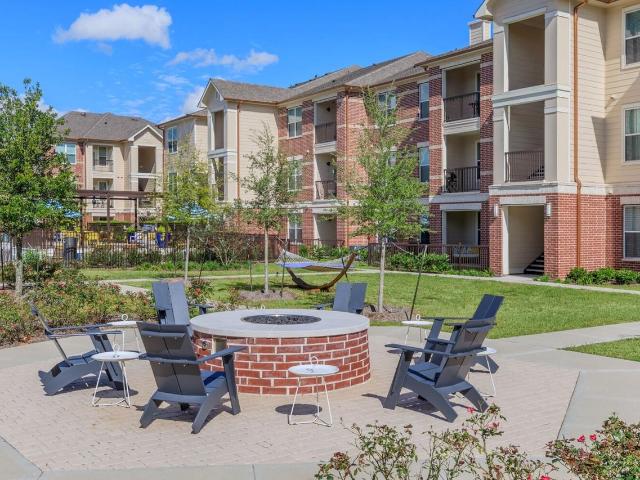 Ravella At Sienna Plantation 1 Bedroom Apartment for Rent at 5330 Sienna Pkwy, Missouri City, TX 77459