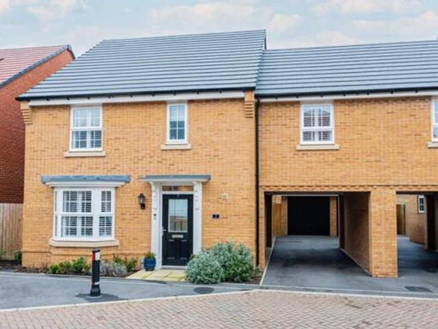 Raven Way, Hockley, 4 Bedroom Link