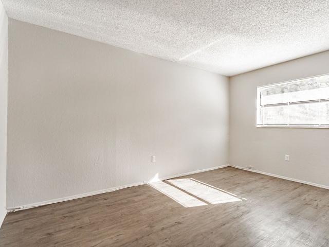 Raven at Park Place 2 Bedroom Apartment for Rent at 4071 76th Ave N, Pinellas Park, FL 33781