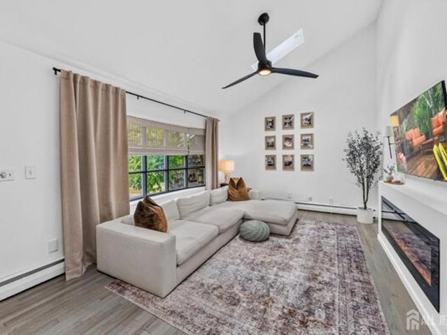 Raven Dr, Woodbridge Proper, Home For Sale