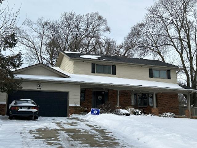 Raven Oaks Dr