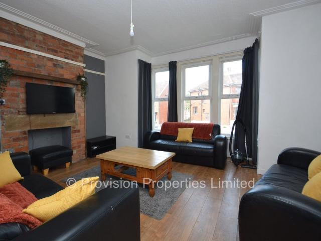 Raven Road, Hyde Park, Leeds LS6, 6 bed end terrace house to rent, £3,068 pcm | PrimeLocation
