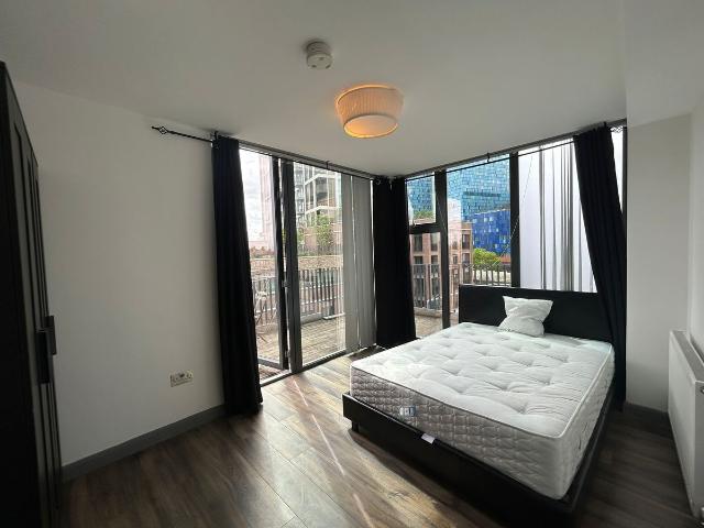 Raven Row, London E1, Room to rent, £1,100 pcm | PrimeLocation