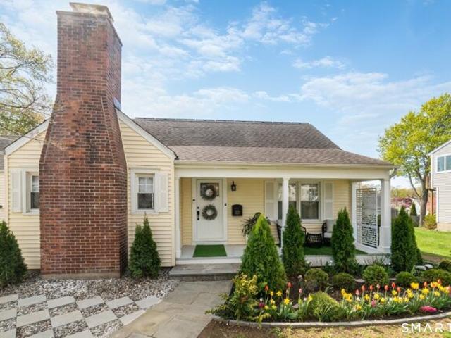 Ravencrest Dr, Stratford, Home For Sale