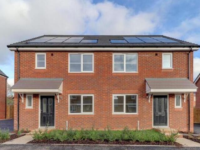 Ravenhall Way, Kenilworth, 3 Bedroom Semi detached
