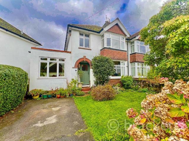 Ravenswood Avenue, Tunbridge Wells, TN2 3 bed semi detached house to rent £2,400 pcm £554 pw