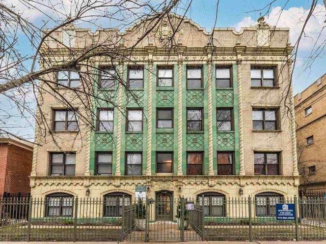 Ravenswood Vista Studio Apartment for Rent at 4440 N Wolcott Ave, Chicago, IL 60640 Lincoln Square