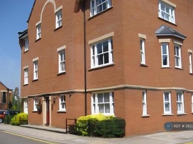 Ravensworth Gardens, Cambridge, 2 Bedroom Flat