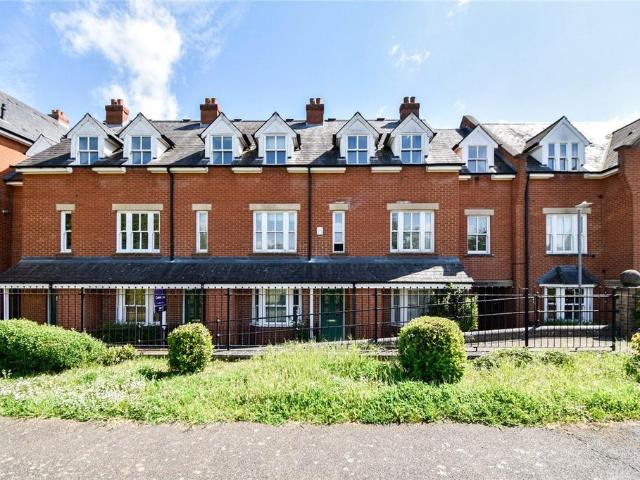 Ravensworth Gardens, Cambridge, CB1 4 bed terraced house to rent £2,350 pcm £542 pw