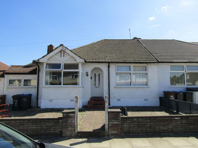 Ravensbury Avenue, Morden SM4, 3 bed bungalow to rent, £2,250 pcm | PrimeLocation