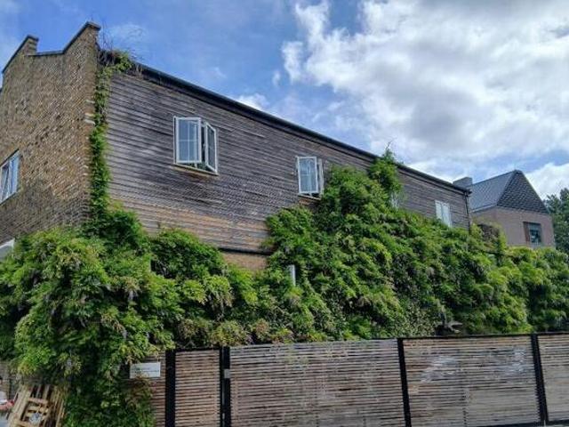 Ravensbury Terrace, London, Office For Rent