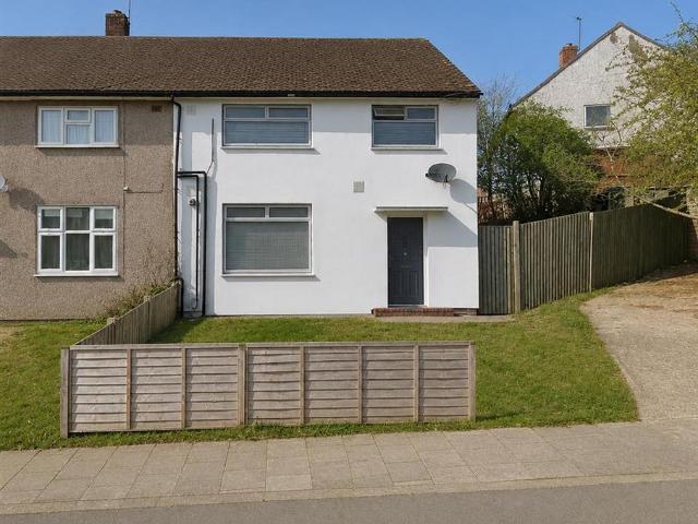 Ravenscourt Road, Orpington Studio to rent £1,045 pcm £241 pw