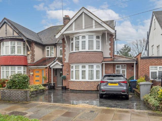 Ravenscroft Avenue, Preston Road. 8 bed semi detached house to rent £5,995 pcm £1,383 pw