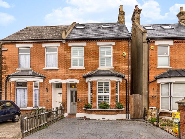 Ravenscroft Road, Beckenham BR3, 4 bed property to rent, £3,500 pcm | PrimeLocation