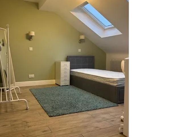 Ravenscroft Road, London, BR3 4TR, United Kingdom | Room for rent #167103698 | Rentberry