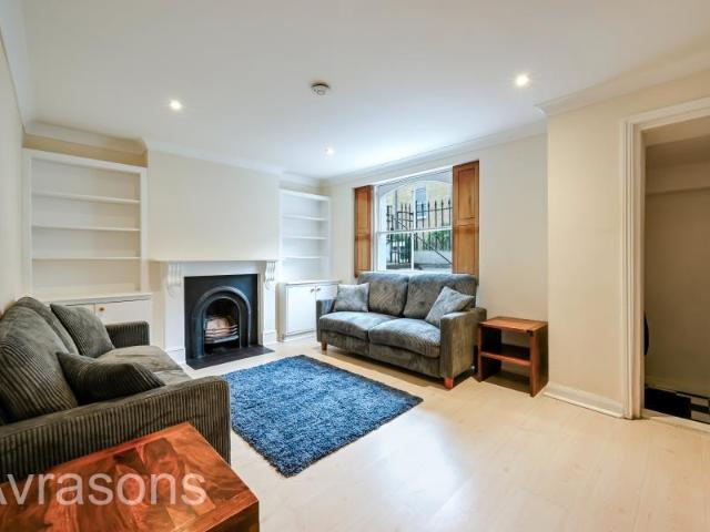 RAVENSDON STREET, KENNINGTON 1 bed apartment to rent £1,998 pcm £461 pw