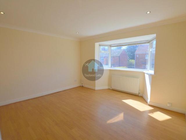 Ravenshill Road, Newcastle upon Tyne NE5 3 bed semi detached house to rent £1,005 pcm £232 pw
