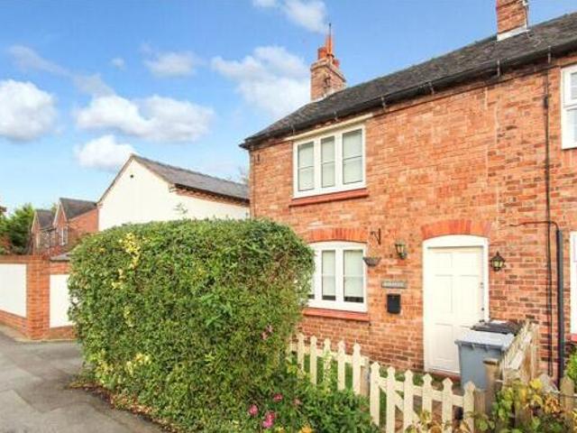 Ravensmoor, Montrose, Nantwich, 2 Bedroom End