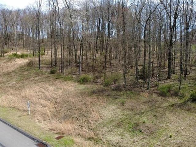 Ravenwood Lot 18, Greensburg, PA 15601