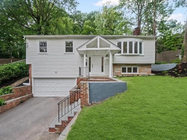 Ravine Rd, Great Neck, Home For Sale