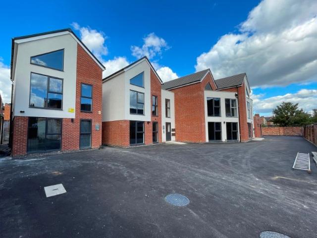 Rawdah Court, Leicester LE3, Studio to rent, £700 pcm | PrimeLocation