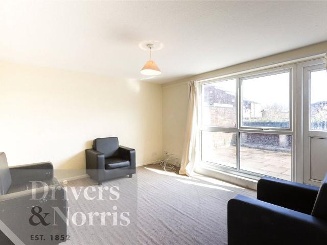 Ray Walk, Finsbury Park, London N7, Studio to rent, £800 pcm | PrimeLocation