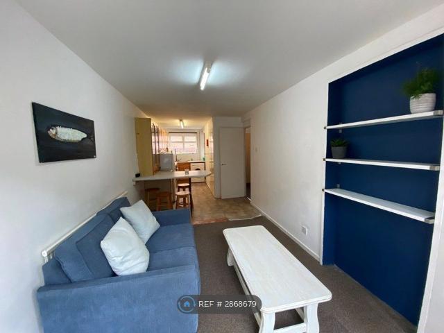 Ray Walk, London N7, Room to rent, £840 pcm | PrimeLocation