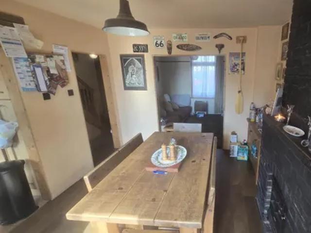 Raydons Road, London, RM9 5JP, United Kingdom | 2 bed house for rent #165380812 | Rentberry