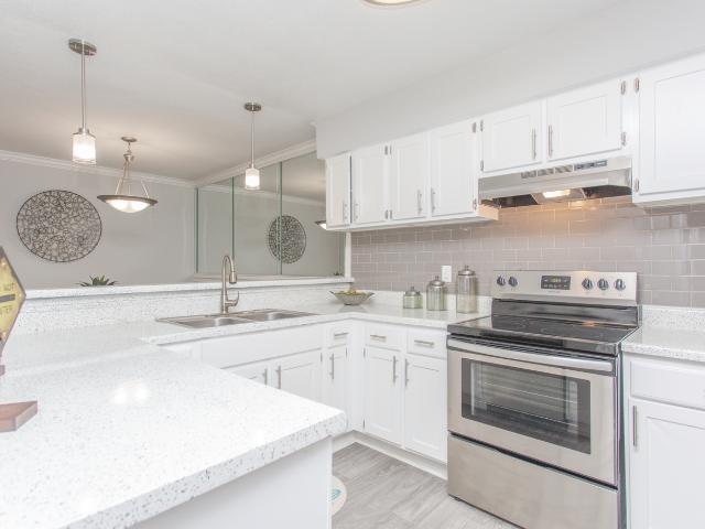 Rayfords Edge 2 Bedroom Apartment for Rent at 25650 Interstate 45, Spring, TX 77386