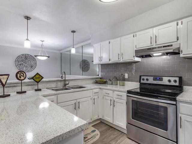 Rayfords Edge 2 Bedroom Apartment for Rent at 25650 Interstate 45, Spring, TX 77386