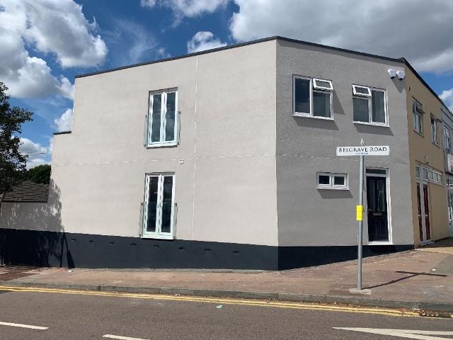 Rayleigh Road, Leigh on Sea SS9 1 bed flat to rent £1,000 pcm £231 pw