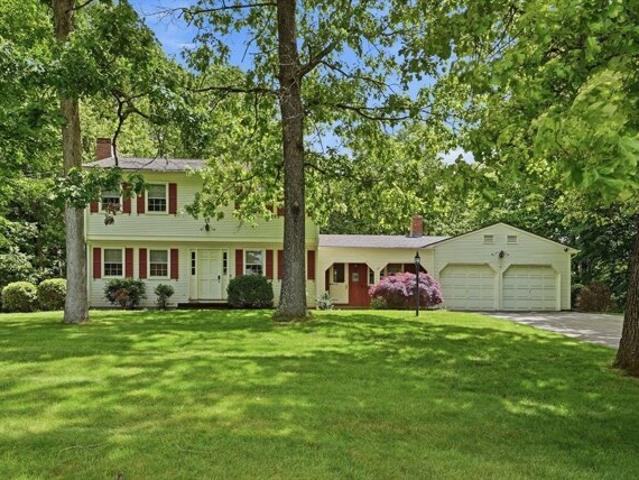 Raymond Dr, Wilbraham, Home For Sale