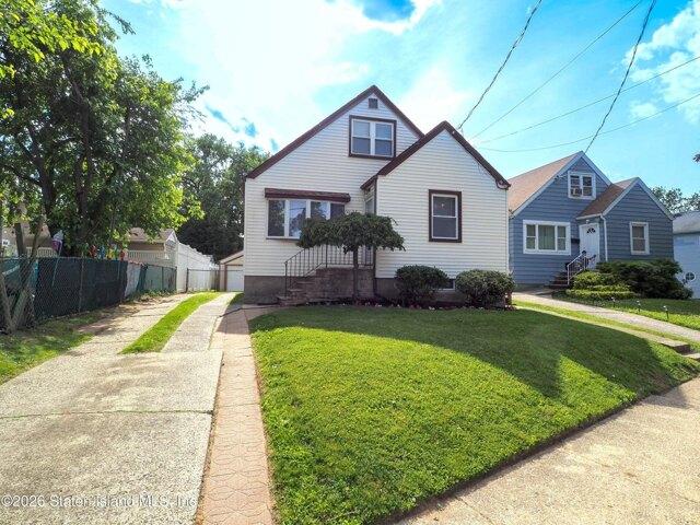 Raymond Pl, Staten Island, Home For Sale