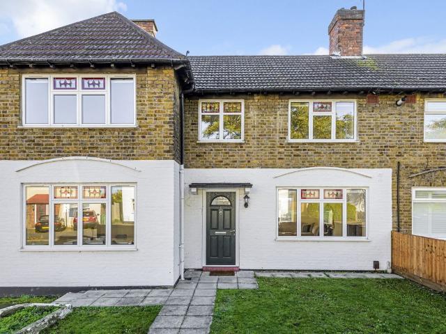 Raymond Road, Beckenham BR3, 4 bed semi detached house to rent, £2,400 pcm | PrimeLocation