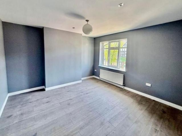 Rayners Lane, Pinner, Middlesex HA5, 2 bed terraced house to rent, £1,800 pcm | PrimeLocation