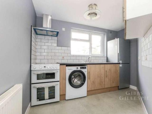 Rayners Lane, Pinner, HA5