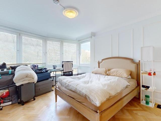 Raynham, Norfolk Crescent, London W2 4 bed flat to rent £6,800 pcm £1,569 pw